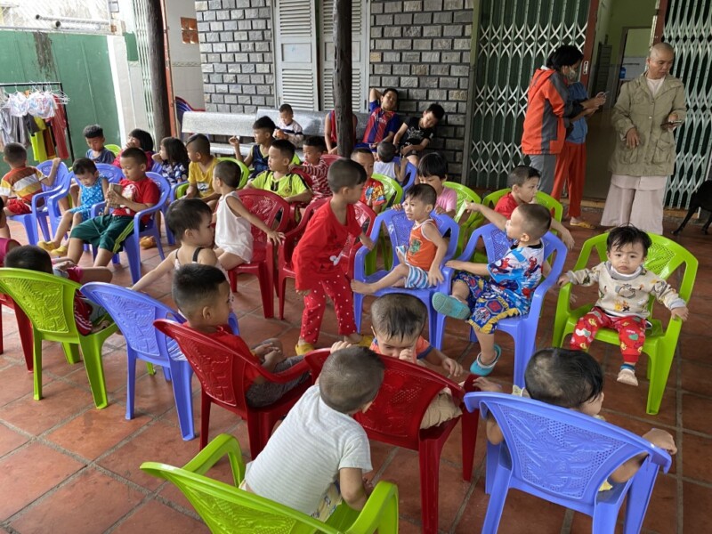 A Great Visit with the Children at the Lac Thien Orphanage ...