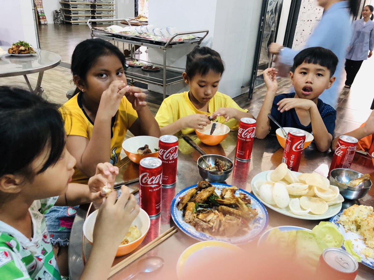 New Cabinets, a Freezer, then Easter Dinner at the Nhan Ai Orphanage ...