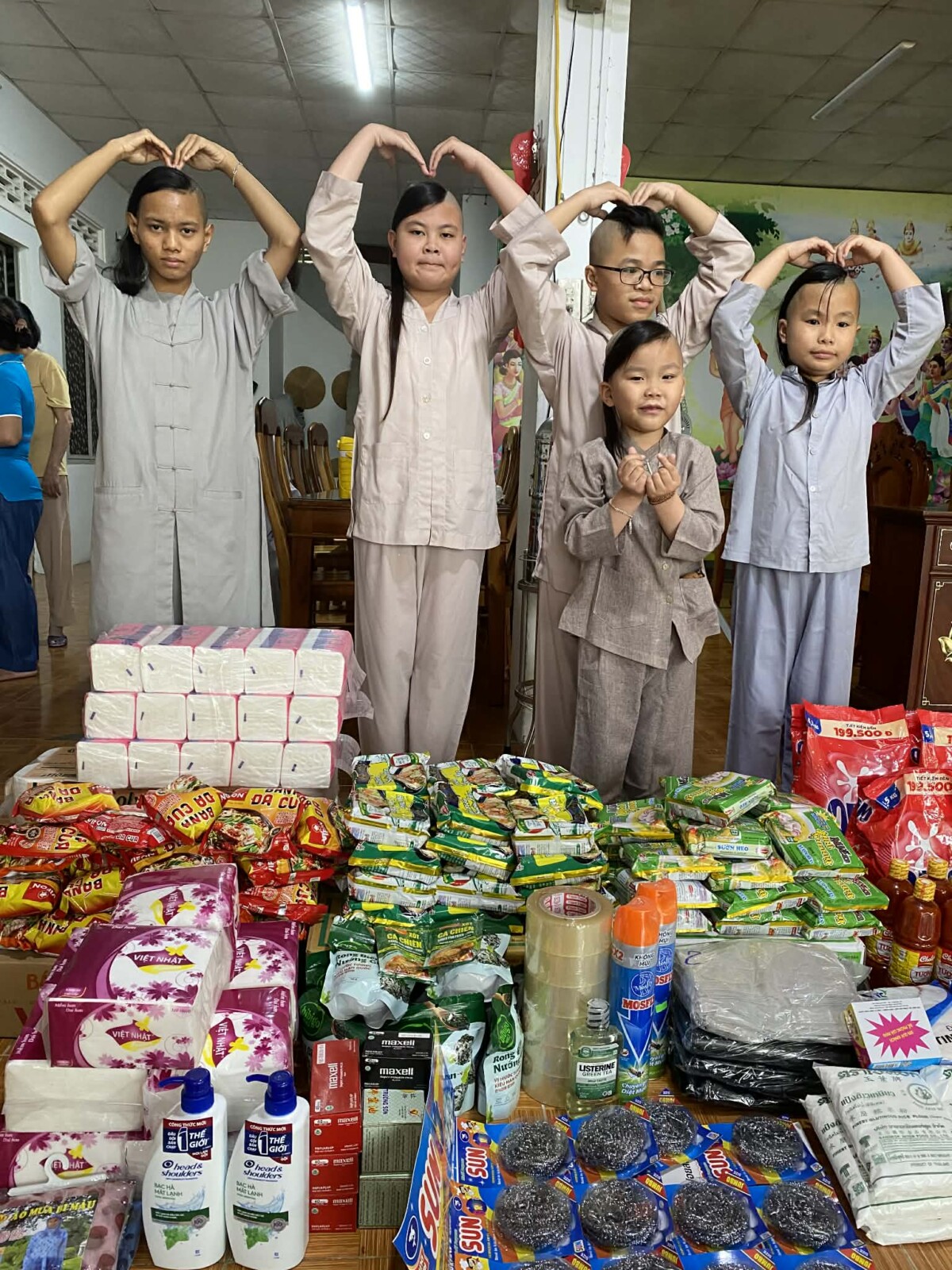 December Visit to Song Lo Orphanage – Lovingkindness Vietnam