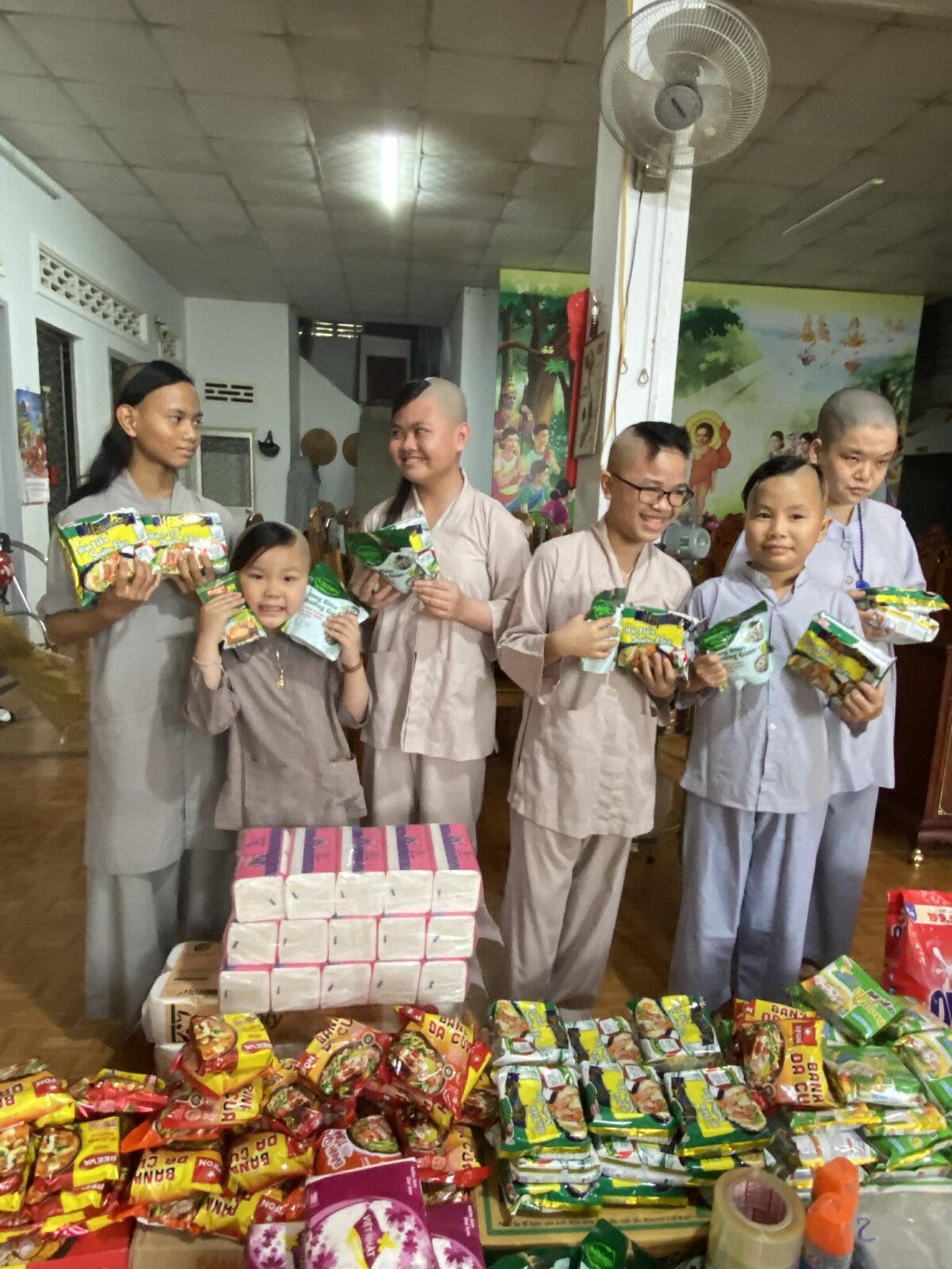 December Visit to Song Lo Orphanage – Lovingkindness Vietnam